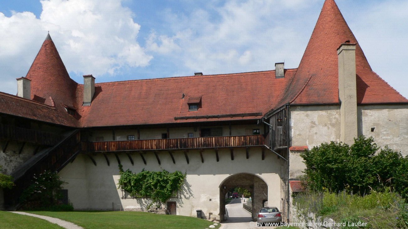 Stadt Burghausen Oberbayern Burg zu Burghausen Burgfest Cafe Altötting ...