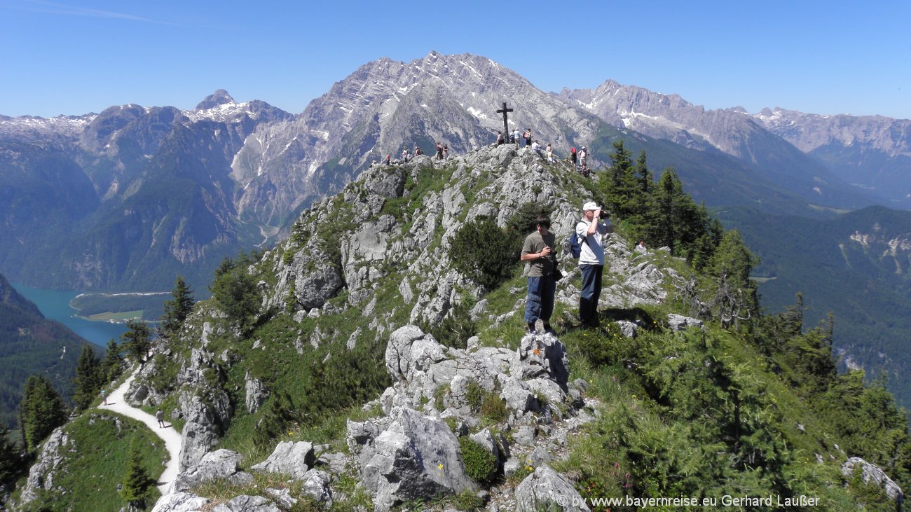 Ausflug zum Jenner Berggipfel Aussichtspunkt Berchtesgadener Alpen Land