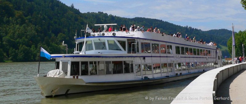 Donau Schifffahrt Passau Wien Österreich Donauschifffahrt Bayern ...