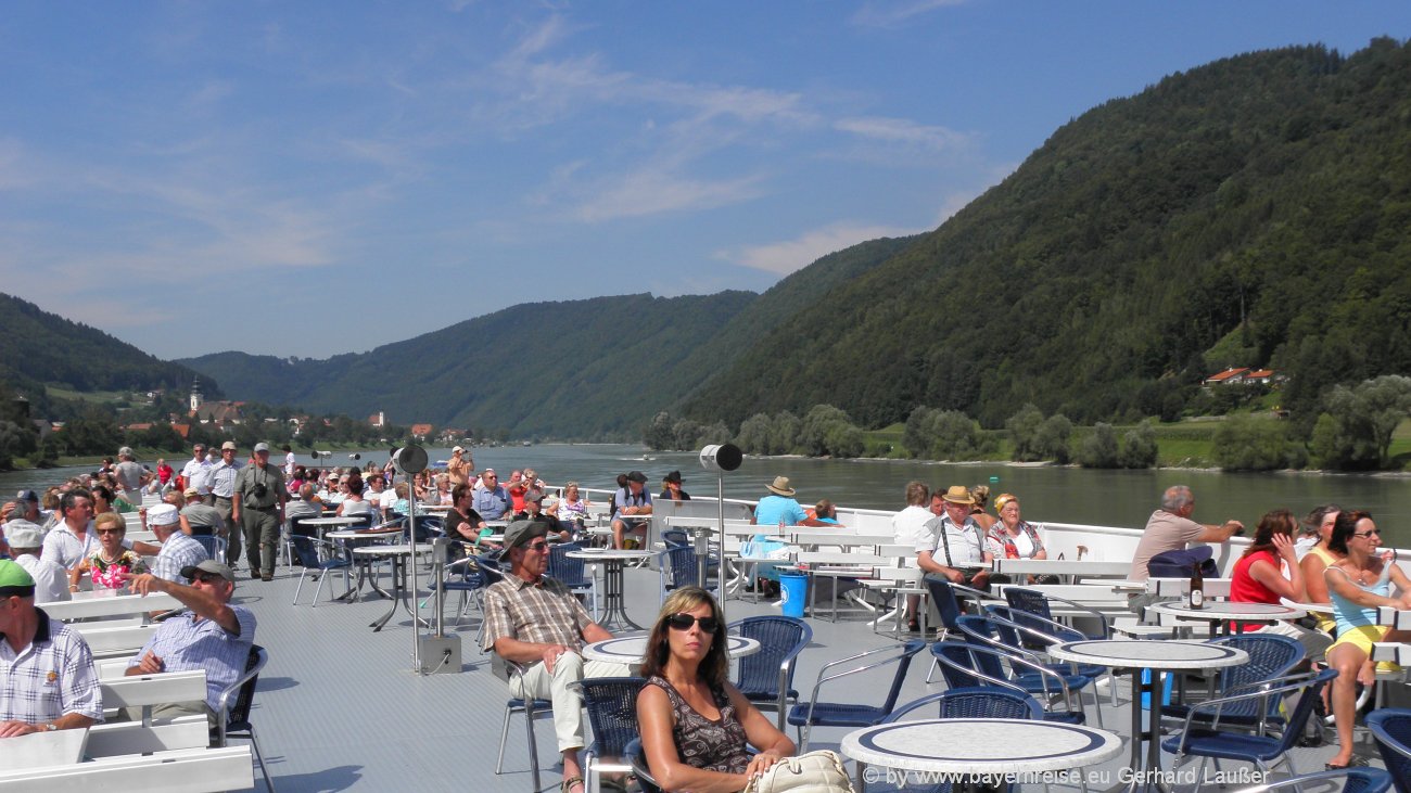 Donau Schifffahrt Passau Wien Österreich Donauschifffahrt Bayern ...