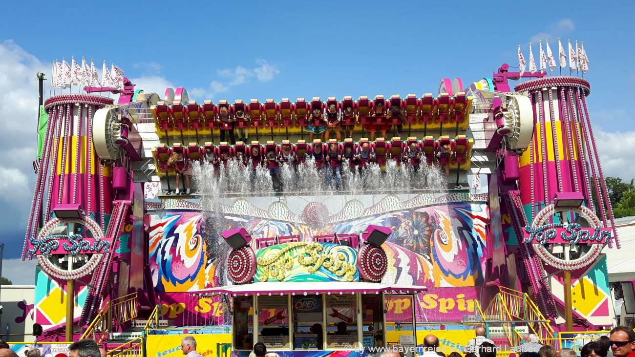 Volksfest in Straubing Gäubodenvolksfest Gäubodenfest Bayern Termine ...